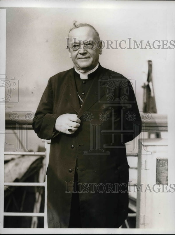 1936 Press Photo Bishop Joseph Schrembs of Cleveland S.S. Conte Di Sav ...