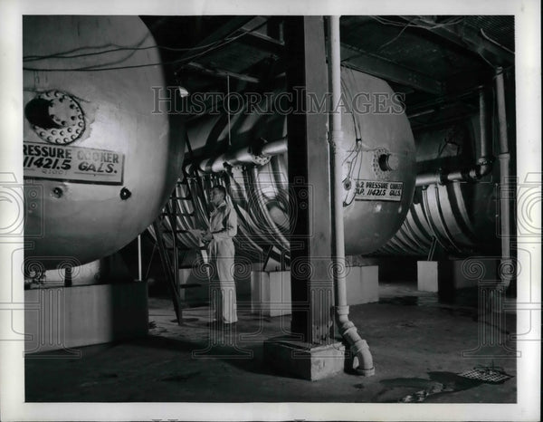 1942 Pressure cookers for production of Ethyl Alcohol - Historic Images