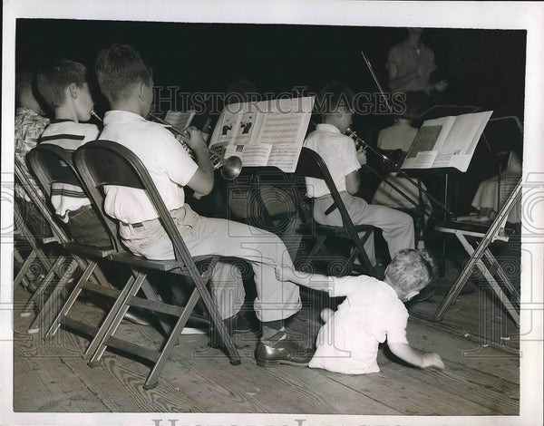 1954 Stevie Clark at band clinic & brother Matt in D.C. - Historic Images