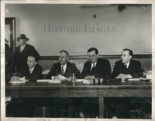 1933 Atty. Gen. Thomas Knight, HG Bailey, Wade Wright and TS Lawson ...