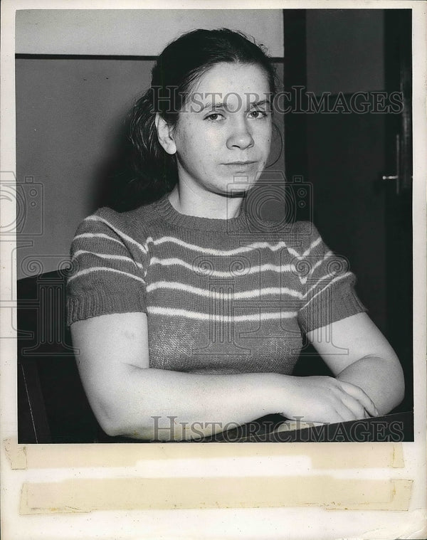 1949 Mrs. Edith Sharpe after being arrested - Historic Images