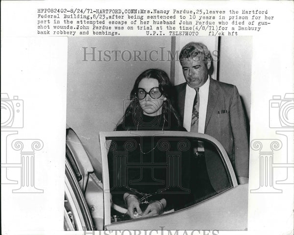 1971 Mrs.Nancy Pardues, sentenced to 10 years in Prison. - Historic Images