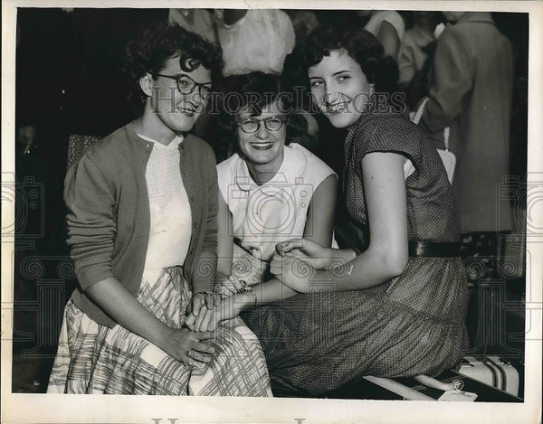 1950 Vera Lee Quayle, Alice Weaver & Joy Ann Johnston from Kentucky ...