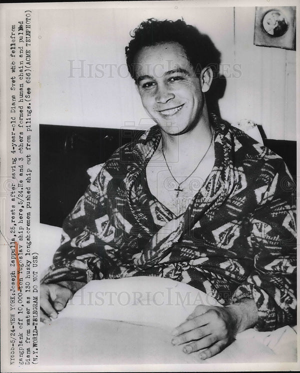 1950 NYC, Joseph Zappella save 4 year old fallen off gangplank ...