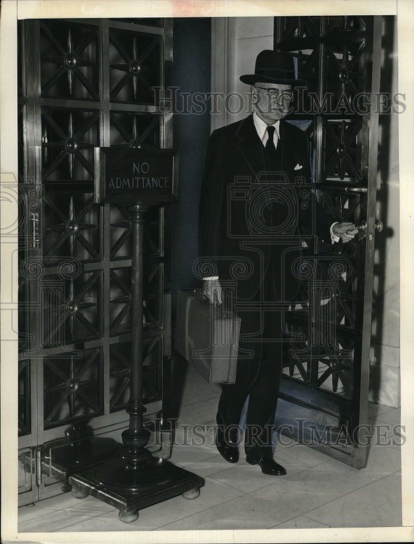 1957 Press Photo Associate Supreme Court Justice Stanley Forman ...