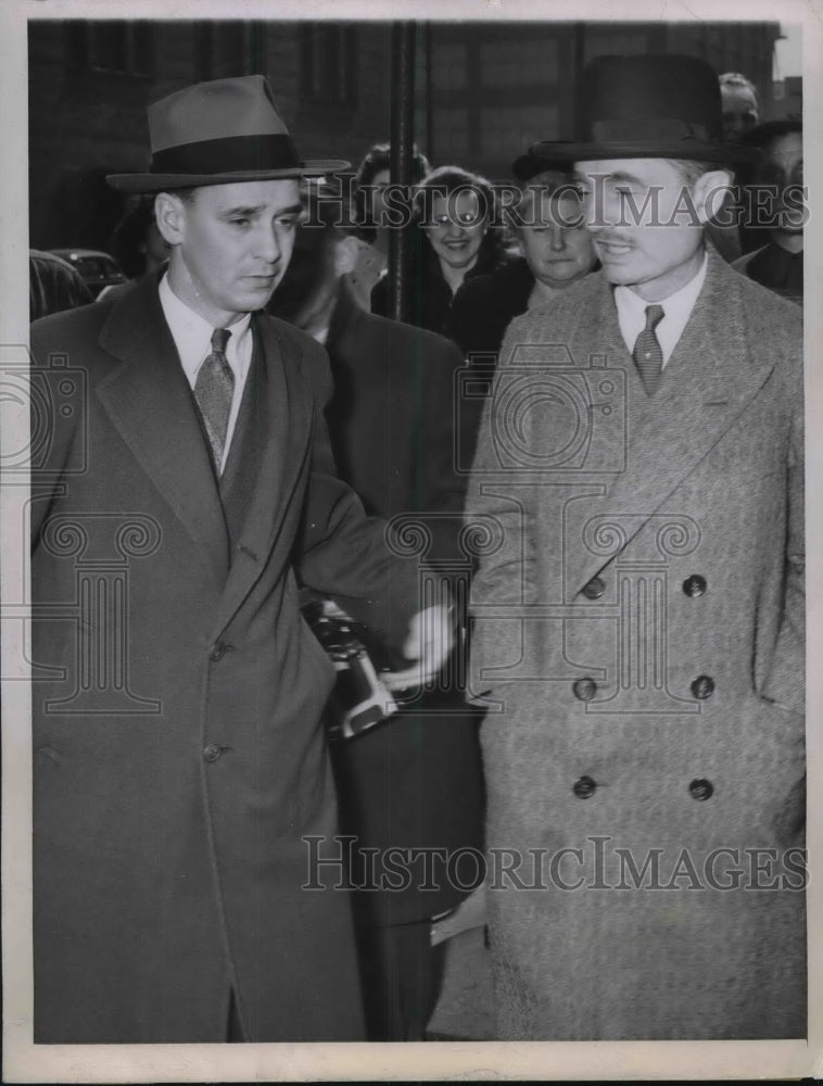 1944 Press Photo Thomas Harrison & Atty General Francis J Biddle in Ch ...
