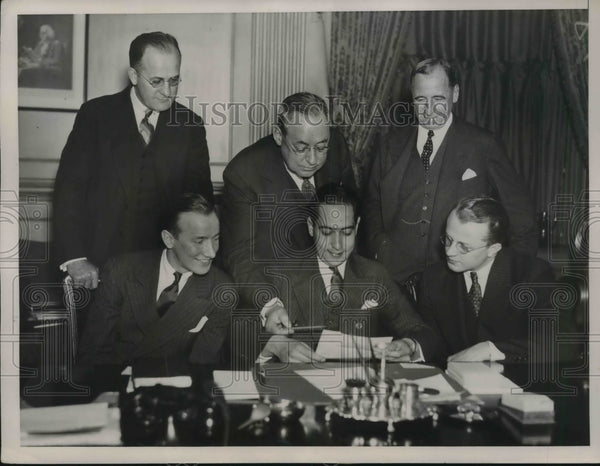 1936 NYSE cerermony, Lindberg, Clark,R Baker,B Brinton,Gay, Simmons ...