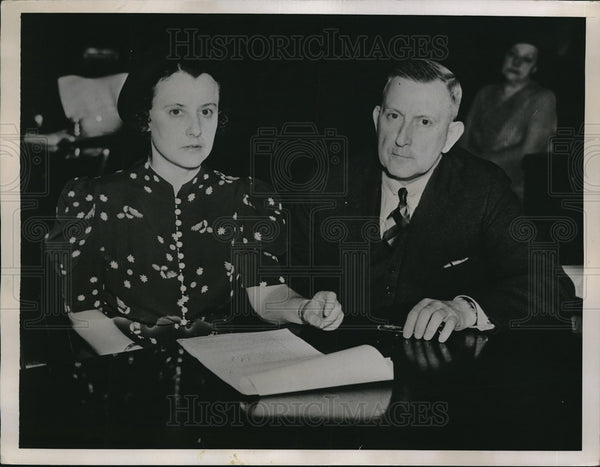 1937 Laura Strittmatter & atty Frank Cushing in Detroit MI - Historic ...