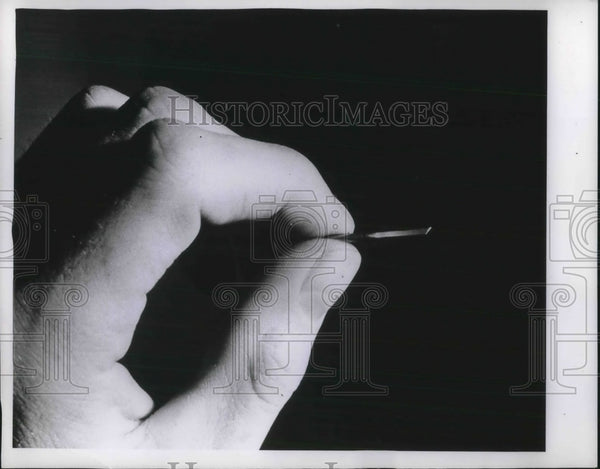 1956 Jig-Saw Needle for Sewing Machines - Historic Images