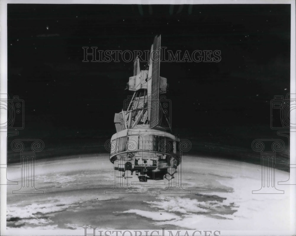 1969 Nimbus III research satellite in art concept - Historic Images