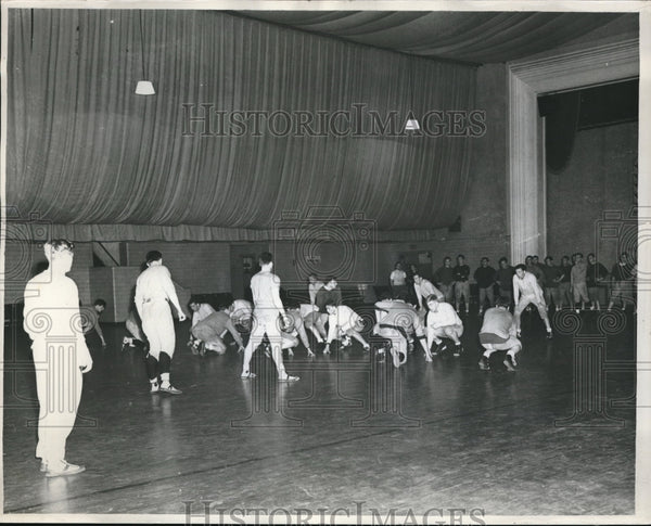1950 Clipper Smith of the Villanova Wildcats Practice Drill - Historic ...