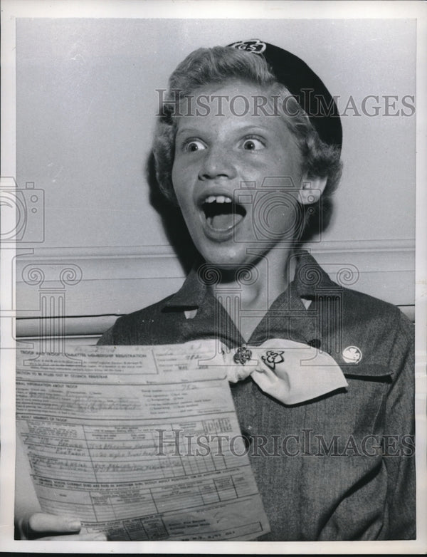 1957 Press Photo 12 yr old Janice Brewer member of Troop 782, St Louis ...