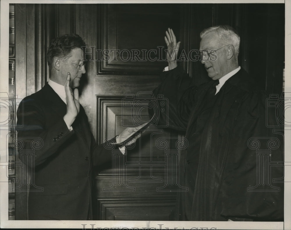 1935 William Denman, Paul P. O'Brien Administers Oath Judge Denman ...
