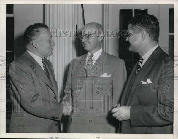 1953 Press Photo Arthur Summerfield Eugene Lyons and Charles Hook at W ...