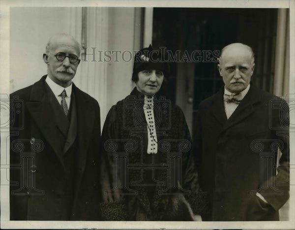 1928 Press Photo Sir Robert Padgett English Scientust and Lady Padgett ...