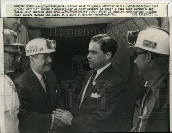 1964 Press Photo Welch, W VA Cecil H Underwood greeting Nelson A Rocke ...