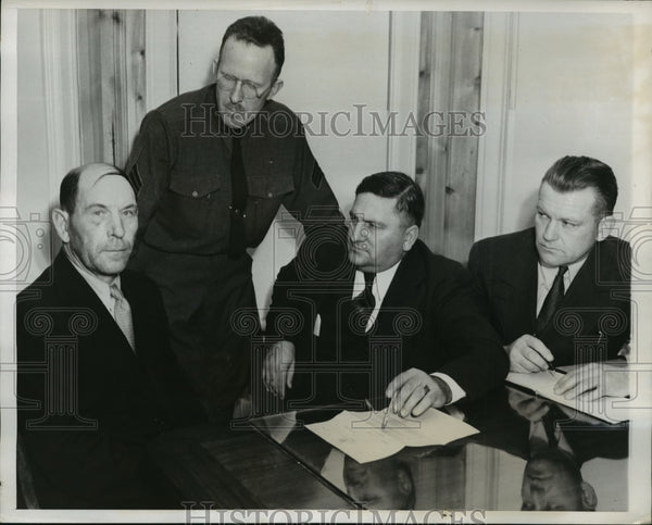 1938 Anton Myslivec Confessed Fatal Shooting of William Dobitz ...