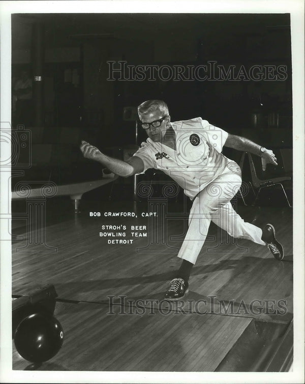 1971 Bob Crawford of Stroh's Beer Bowling Team, Detroit - Historic Images