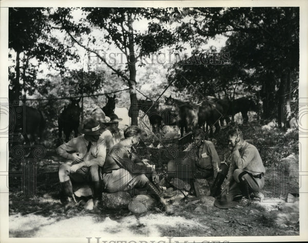1932 Press Photo West Point US Military Academy Cadets in Round Pond M ...