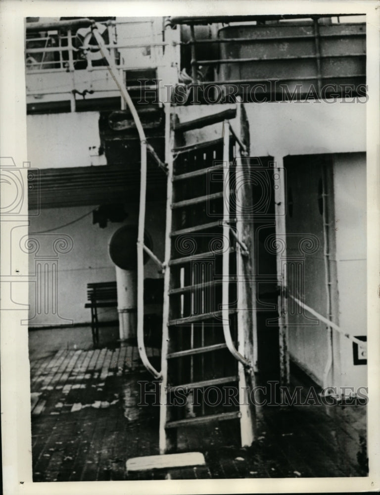 1939 Press Photo New York S.S. President Harding ladder to upper deck ...
