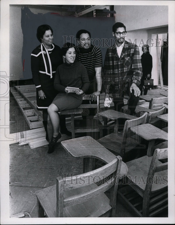1970 Planning for Classrooms at New Street Academy - Historic Images