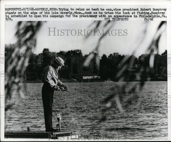 1968 Press Photo Vice President Hubert Humphrey fishing in MN - nep068 ...