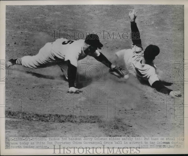 1951 Press Photo Yankees 3rd Baseman Jerry Coleman & White Sox Chico C ...
