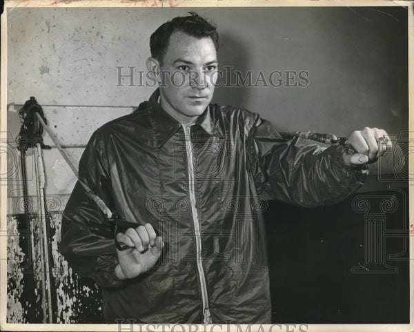 1949 Press Photo Frank Papish Pitcher Cleveland Indians MLB Baseball P ...