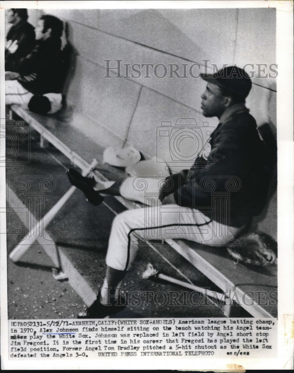 1971 Press Photo Alex Johnson On Bench Watches Angels Play White Sox A ...