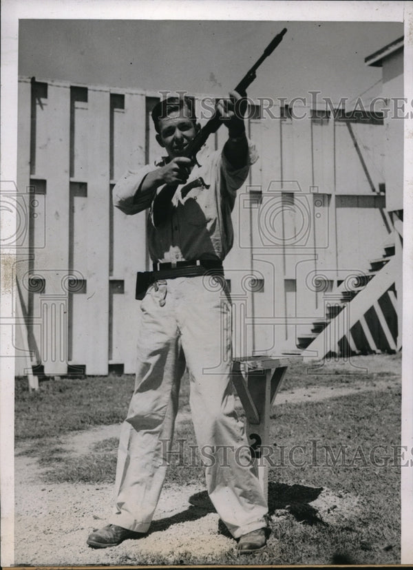 1938 Press Photo Tulsa Okla Jack Lindsey at Natl Skeet championships ...