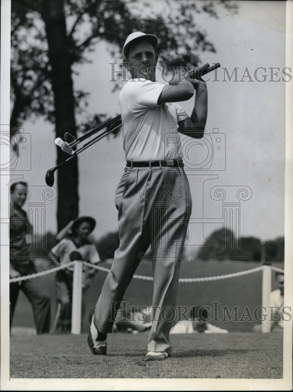 1942 Press Photo Sam Byrd at Tam O'Shanter Open golf at Chicago Illino ...
