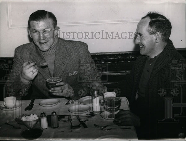 1937 Boxer Tommy Farr after his bout vs Max Baer - net10687 - Historic ...