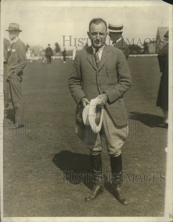 1929 Press Photo Captain Wesley J White referee at polo Westchester NY ...
