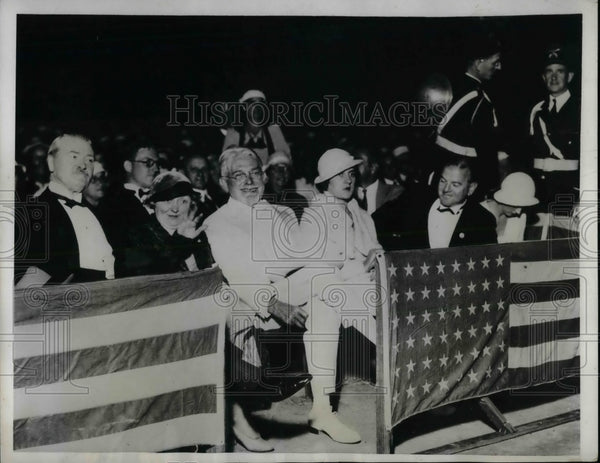 1933 Press Photo Henry L. and Mrs. Doherty, Marquis George MacDonald ...