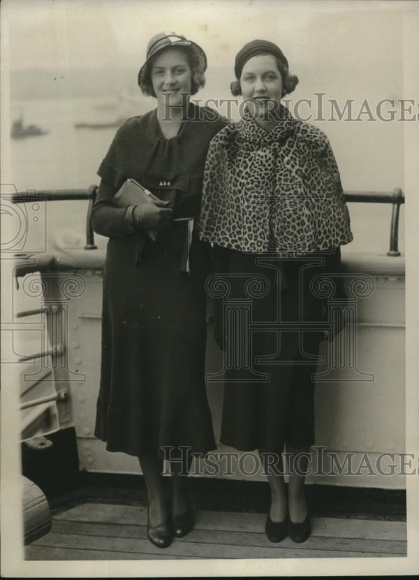 1932 Press Photo Beatrice Stewart and Patricia Hughes NYC Socialites ...