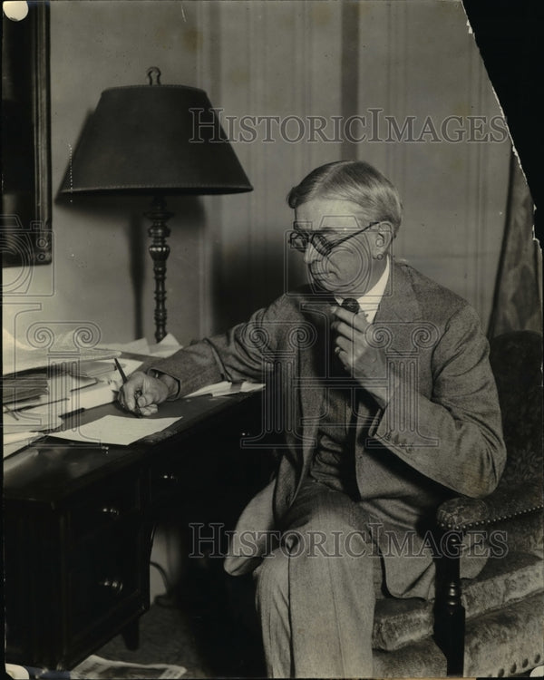 1924 Press Photo Colonel George Harvey Hotel Cleveland - Historic Images