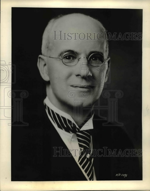 1931 Press Photo Dean Gleason Archer talks on "Laws that Safeguard Soc ...