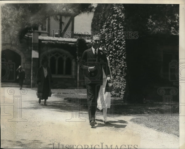 1926 Press Photo Vladimir Alexander Perrzoff, Scion of one Russia ...