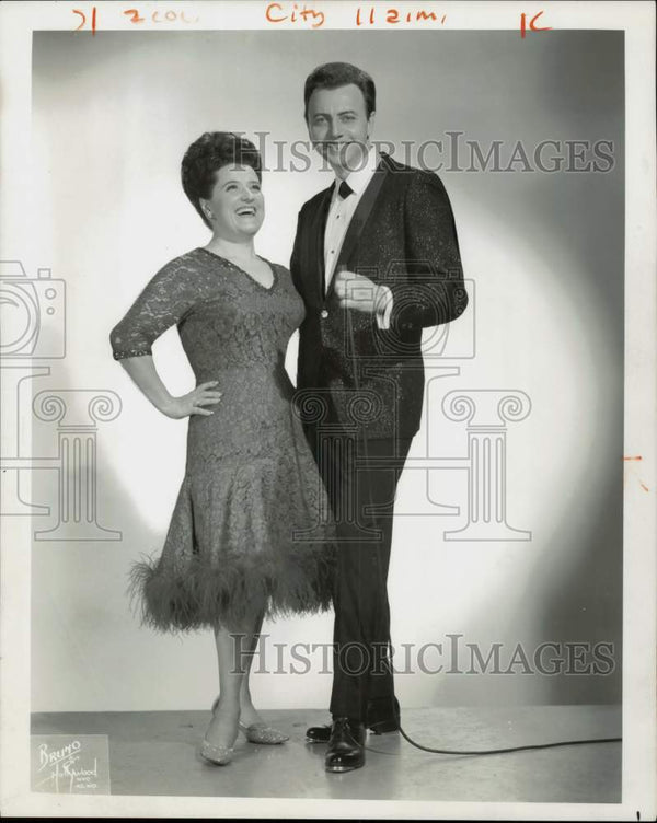 Press Photo Valentino & Eleanor of New Haven, Connecticut - nhx01068 ...