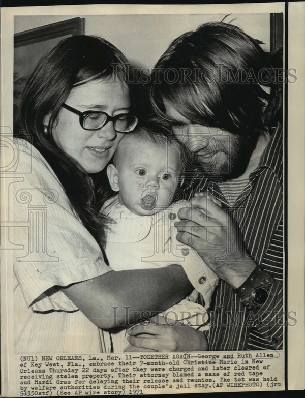 1971 Press Photo George and Ruth Allen reunited with daughter, Christi ...