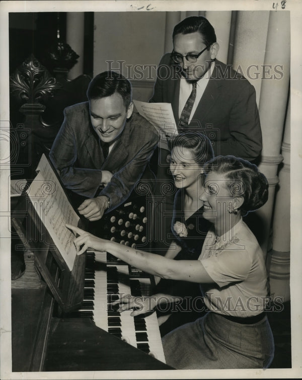 1958 Beatrice Collins, Organist of Christ Church Cathedral Choir ...
