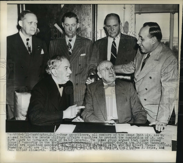 1949 Press Photo Senator Tom Connally with the Texas 36th Division Ass ...