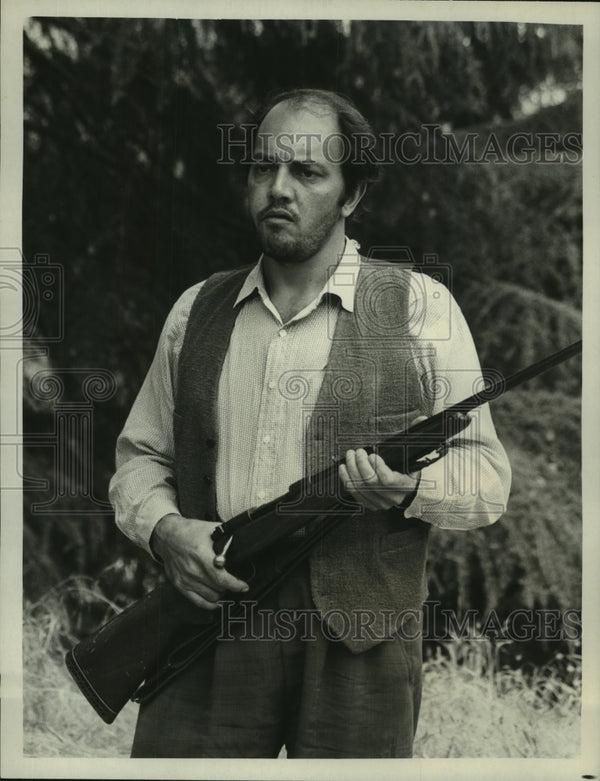 Press Photo George DiCenzo Guest Starring in "The Waltons" - noa94168 ...