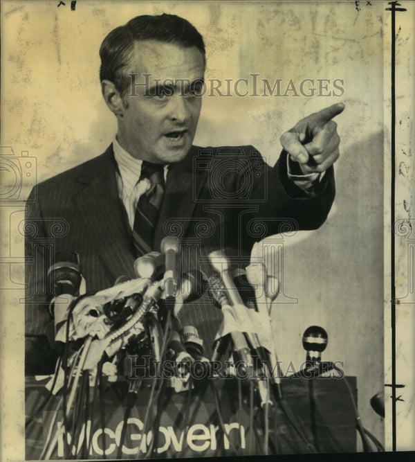 Press Photo Sen. Thomas F. Eagleton, Democratic nominee for vice presi ...