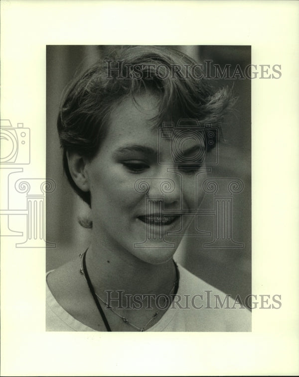 1984 Cathy Dwyer - noa98344 - Historic Images