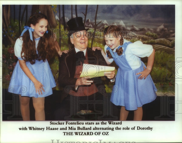 2001 Stocker Fontelieu, Whitney Haase, Mia Bullard in Wizard of Oz ...