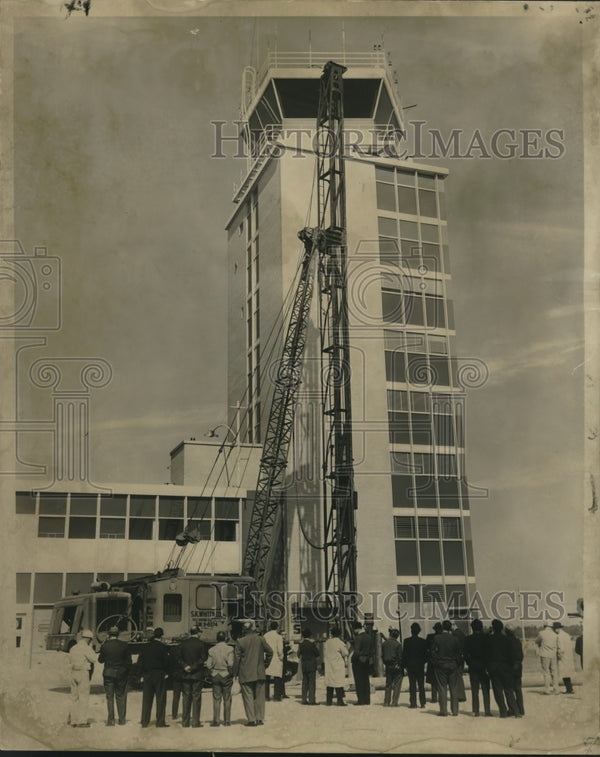 Piledriving ceremonies at North Pier of the airport as work begins ...