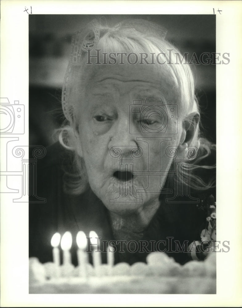 1992 Sarah Frazier celebrates 103rd birthday at St. Anthony's Home ...