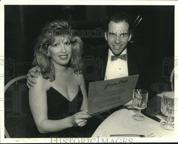1989 Press Photo Lori and Dr. Jonathan Frantz attending the Angel Ball ...
