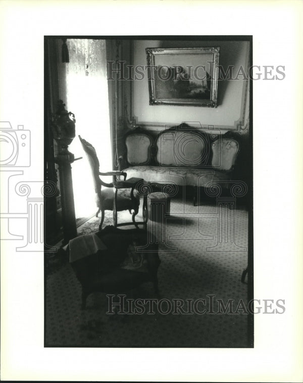 1995 Press Photo Inside the parlor of the Gallier House Museum ...